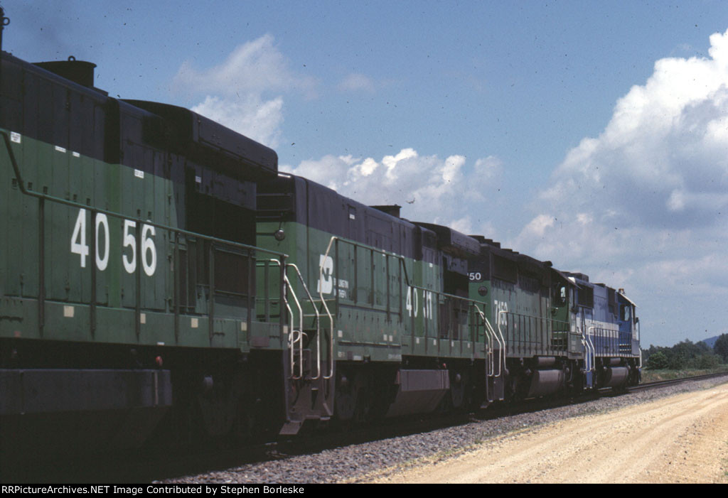 BN Westbound at North La Crosse